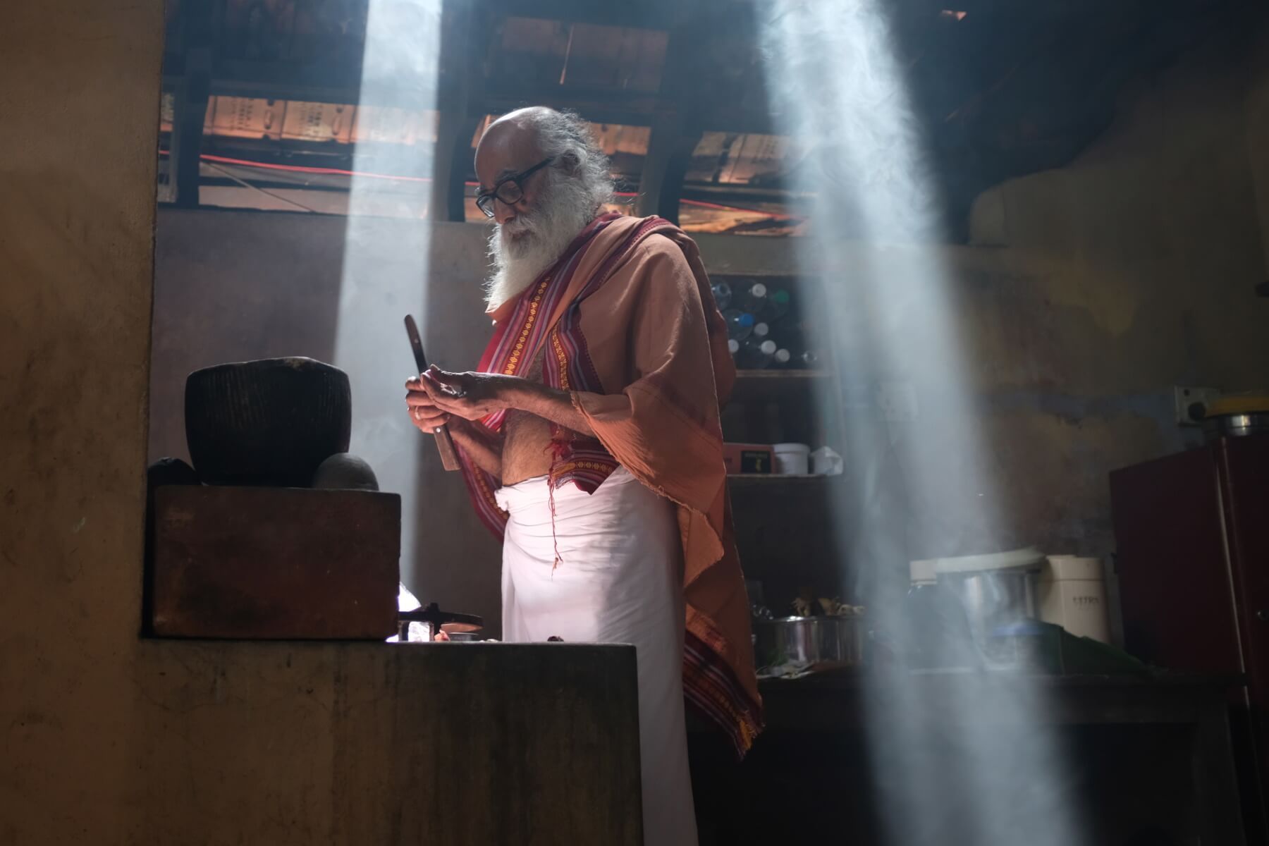 Manu Master | Man. Rebel. Guru - Virtual Bharat